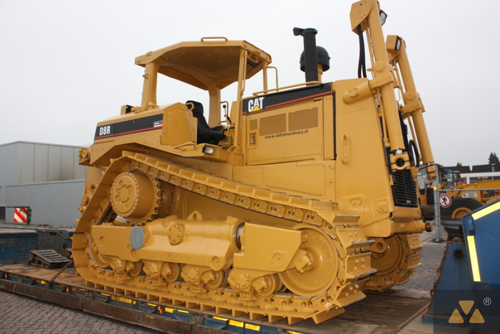 Delta Machinery | Caterpillar D8R