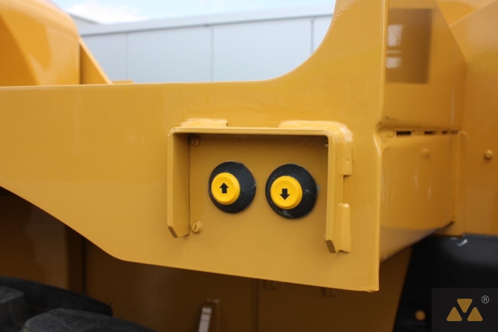Delta Machinery | Caterpillar TH360B