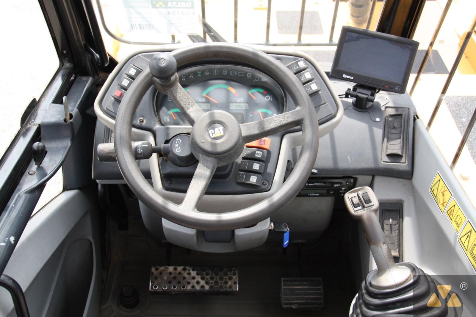 Delta Machinery | Caterpillar TH360B