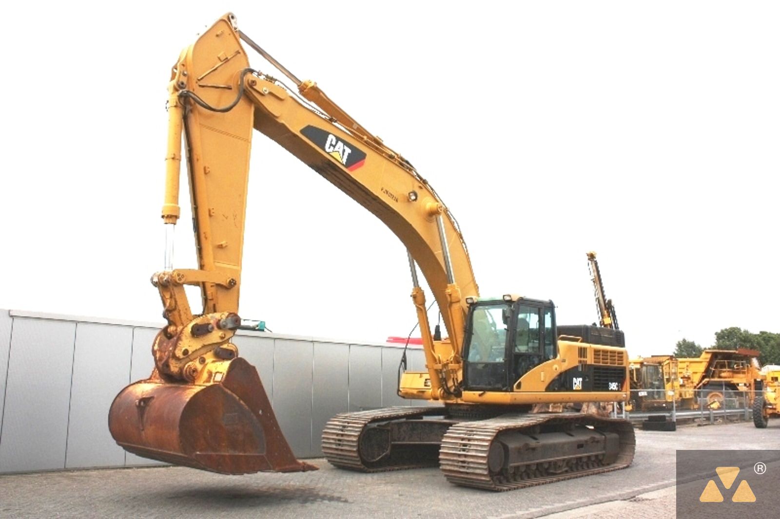 Delta Machinery | Caterpillar 345CL