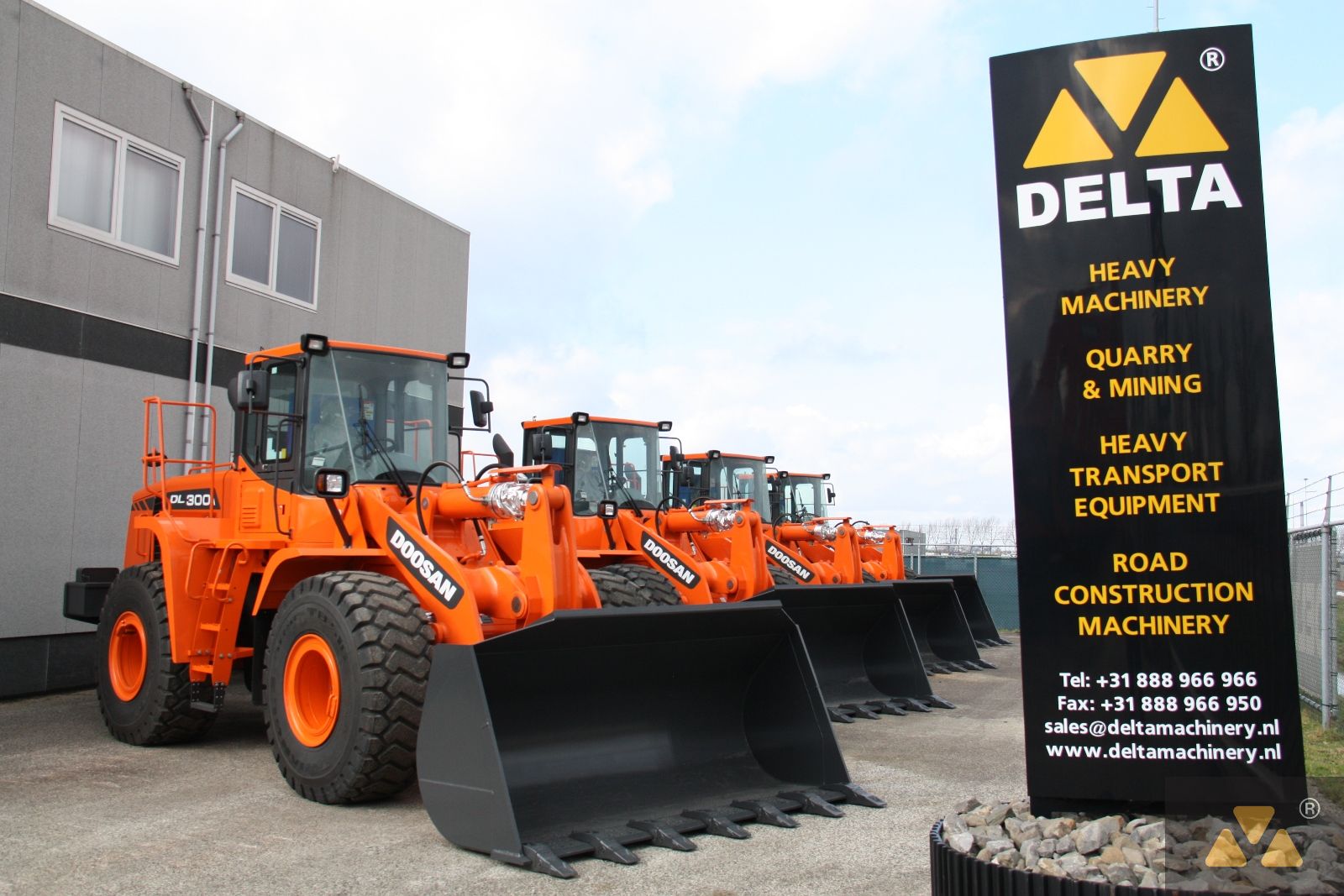 Delta Machinery | Doosan DL300A