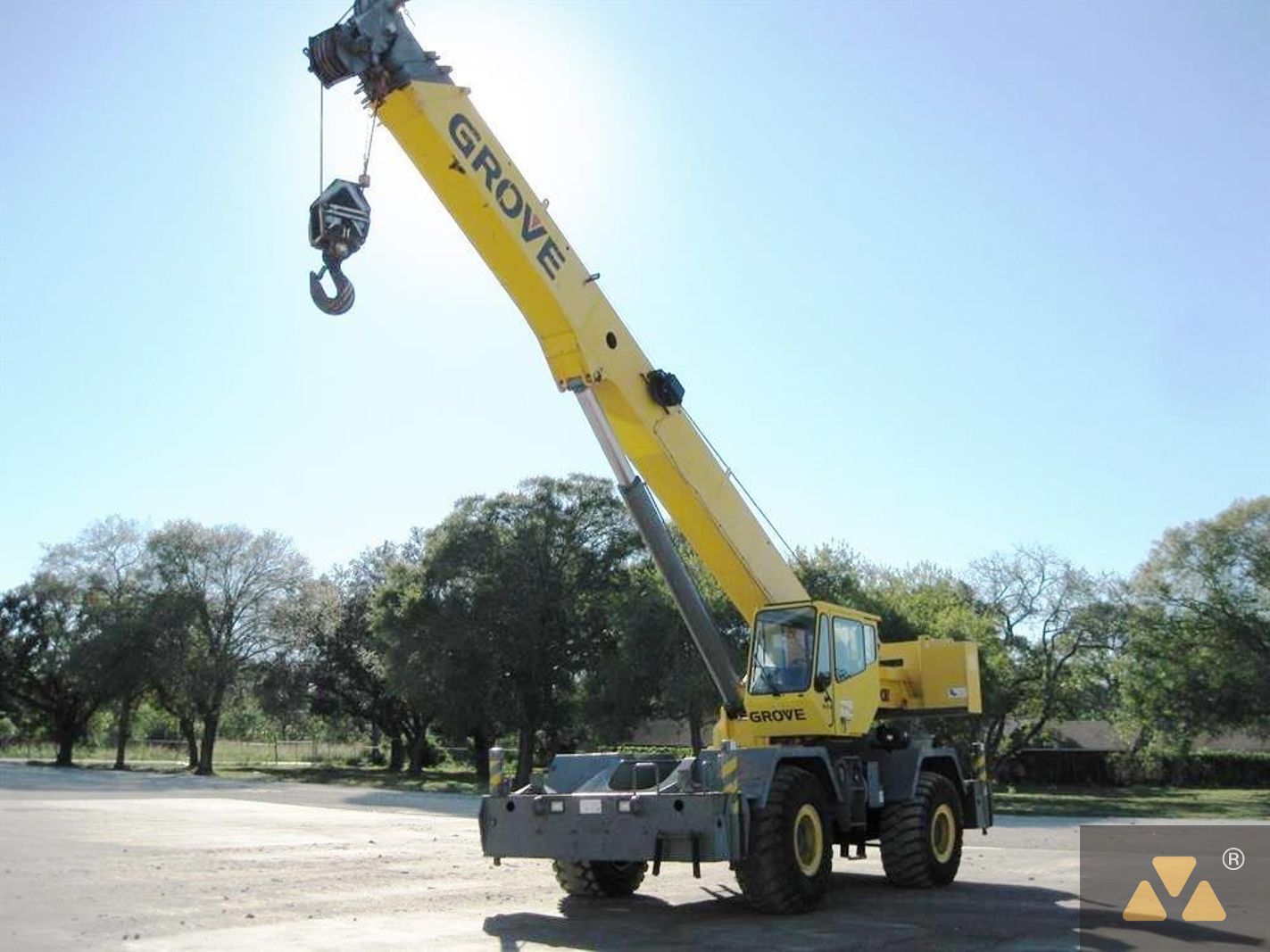 Delta Machinery | Grove RT600E