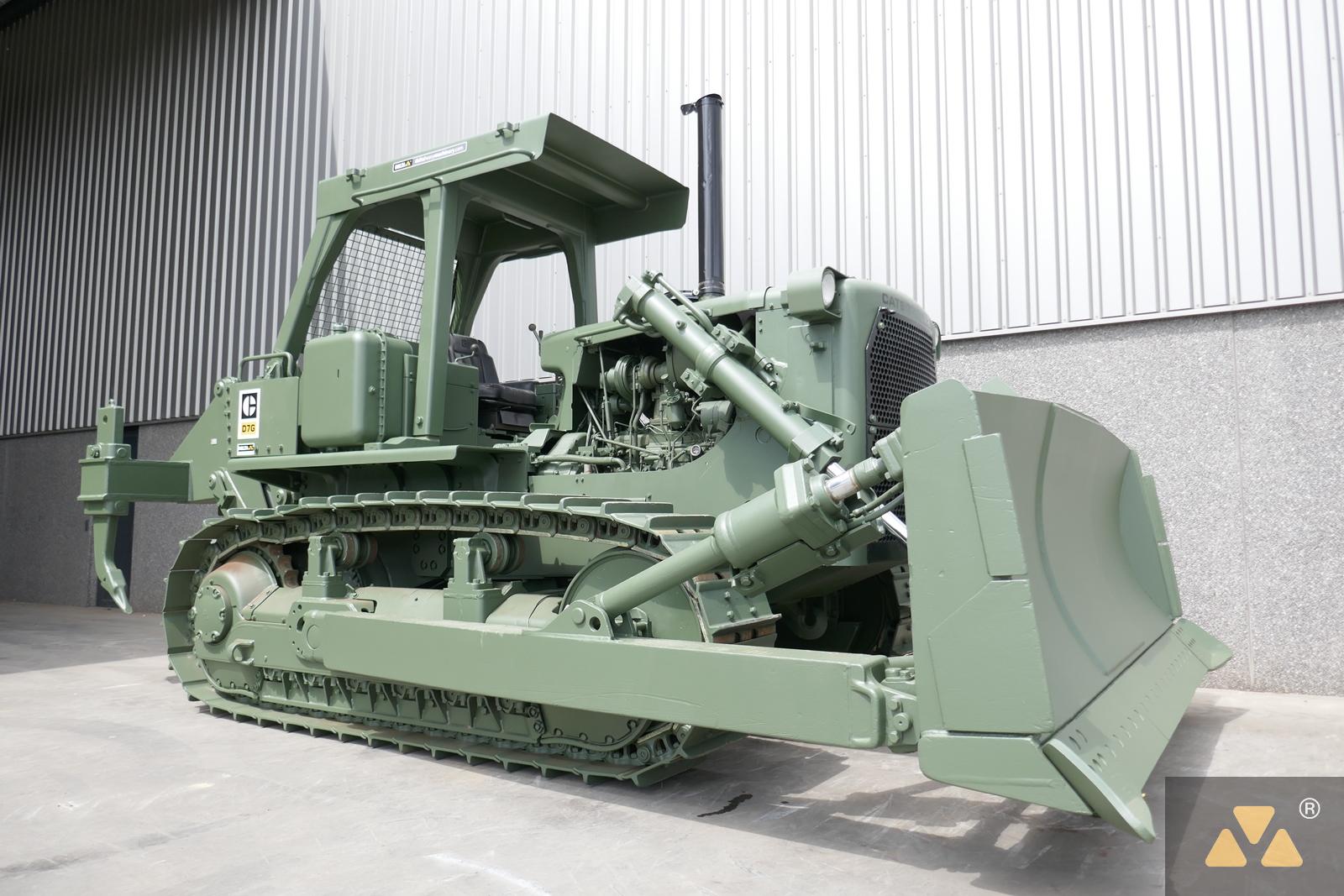 Delta Machinery | Caterpillar D7G Ex-army - 10 Units in stock!