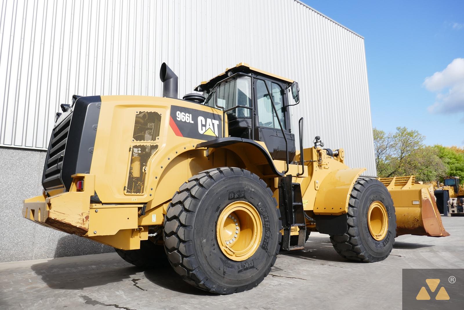 Delta Machinery | Caterpillar 966L - Full Steer - Low hours - TIER 3!