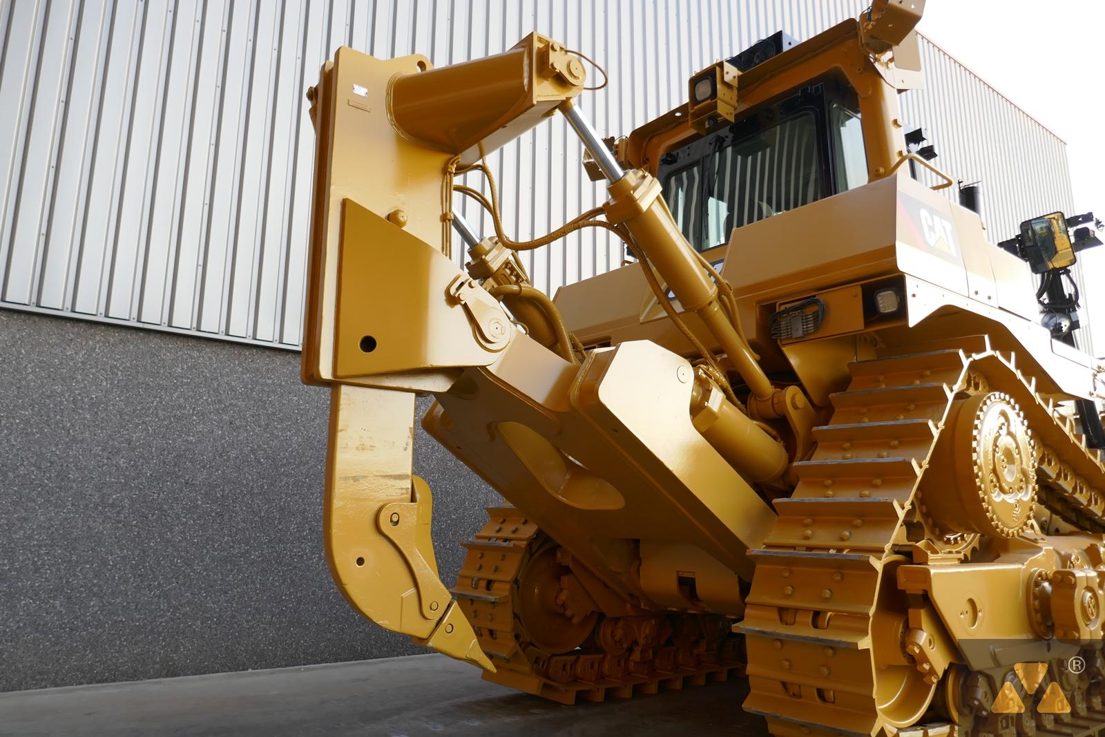 Delta Machinery | Caterpillar D9T - Single shank ripper