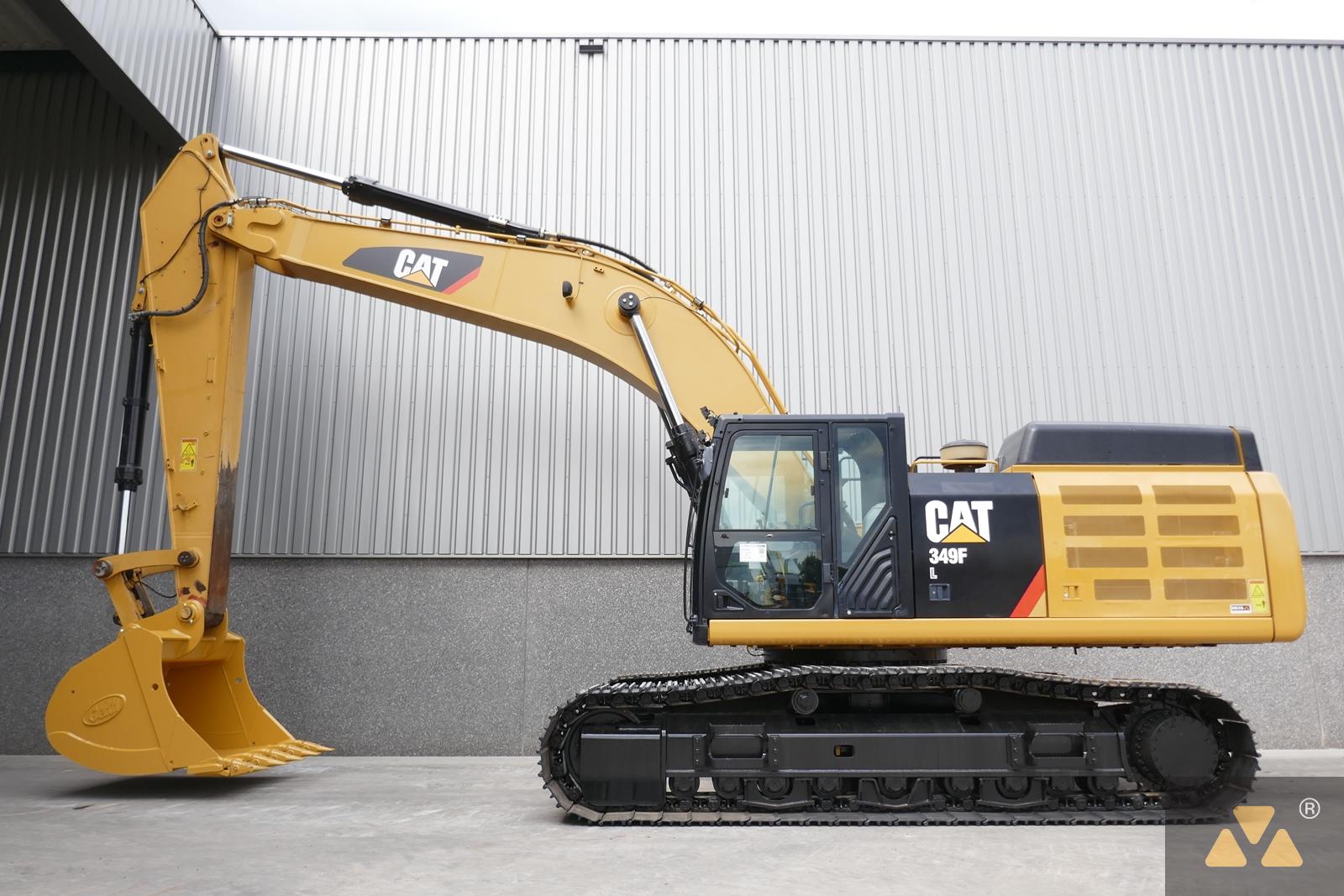 Delta Machinery | Caterpillar 349FL - Counterweight removal device