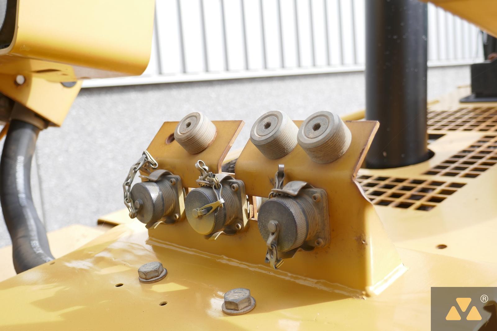 Delta Machinery | Caterpillar D6T LGP - Cat Grade Control - Cat C9 Tier 3