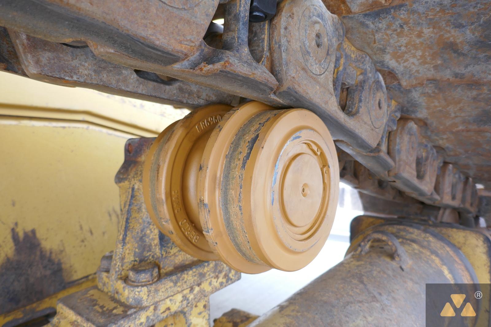 Delta Machinery | Caterpillar D6T LGP - Cat Grade Control - Cat C9 Tier 3