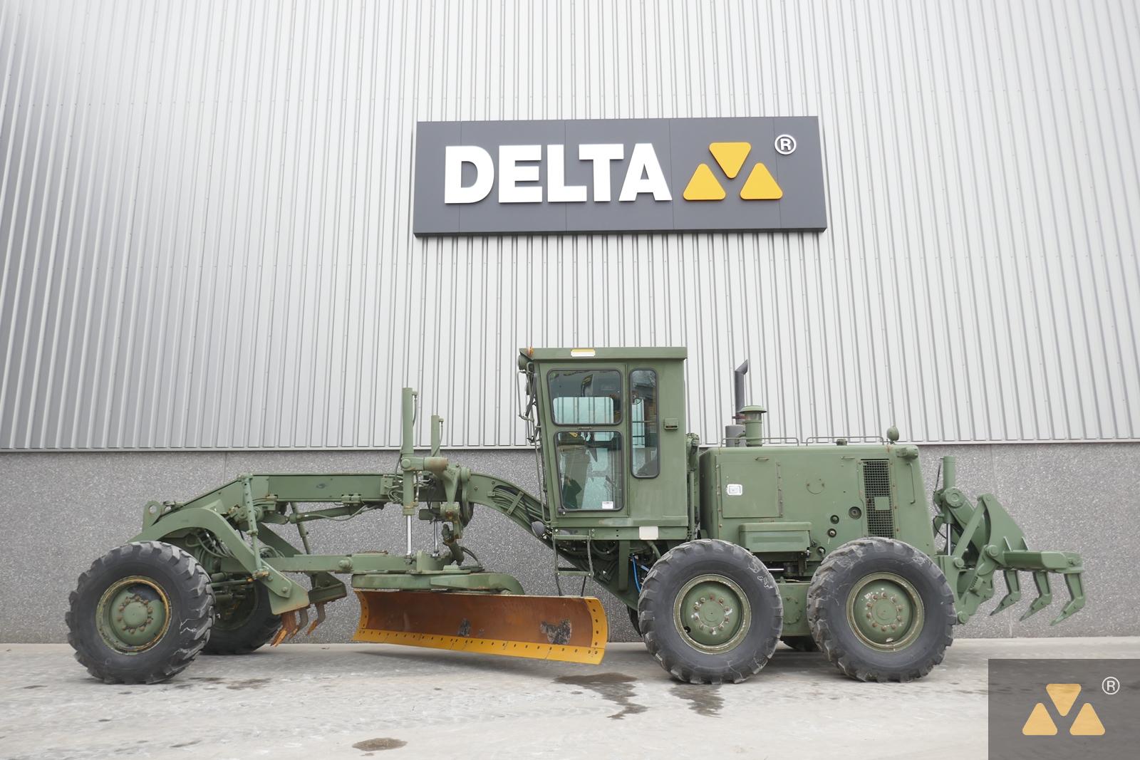 Delta Machinery | Caterpillar 130G Ex-army - Fully mechanical - Ripper ...