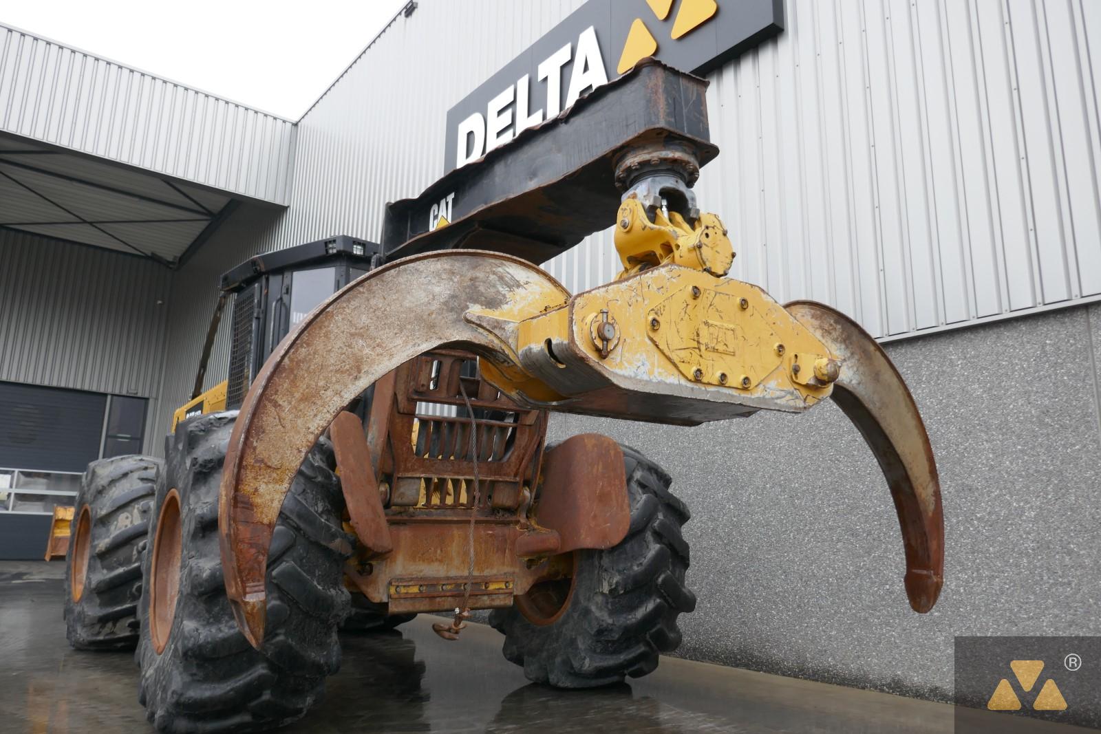 Delta Machinery | Caterpillar 525D - Dual arch grapple - Winch - Dozer ...