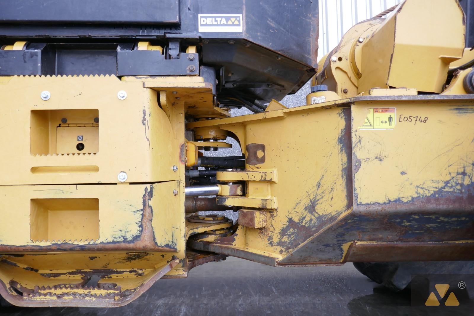 Delta Machinery | Caterpillar 525D - Dual arch grapple - Winch - Dozer ...