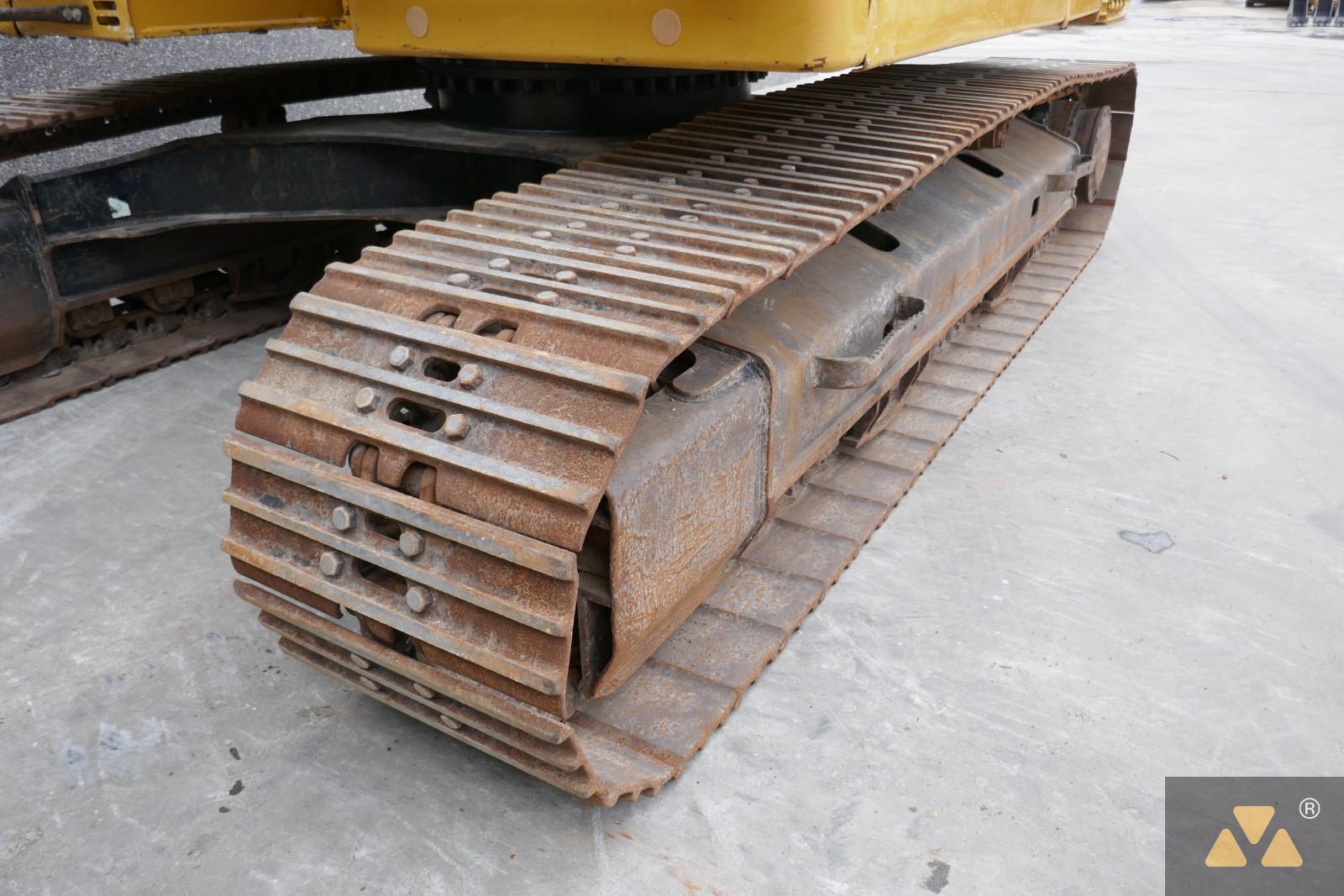 Delta Machinery | Caterpillar 325F LCR - FOPS - Hammer lines - EPA/CE