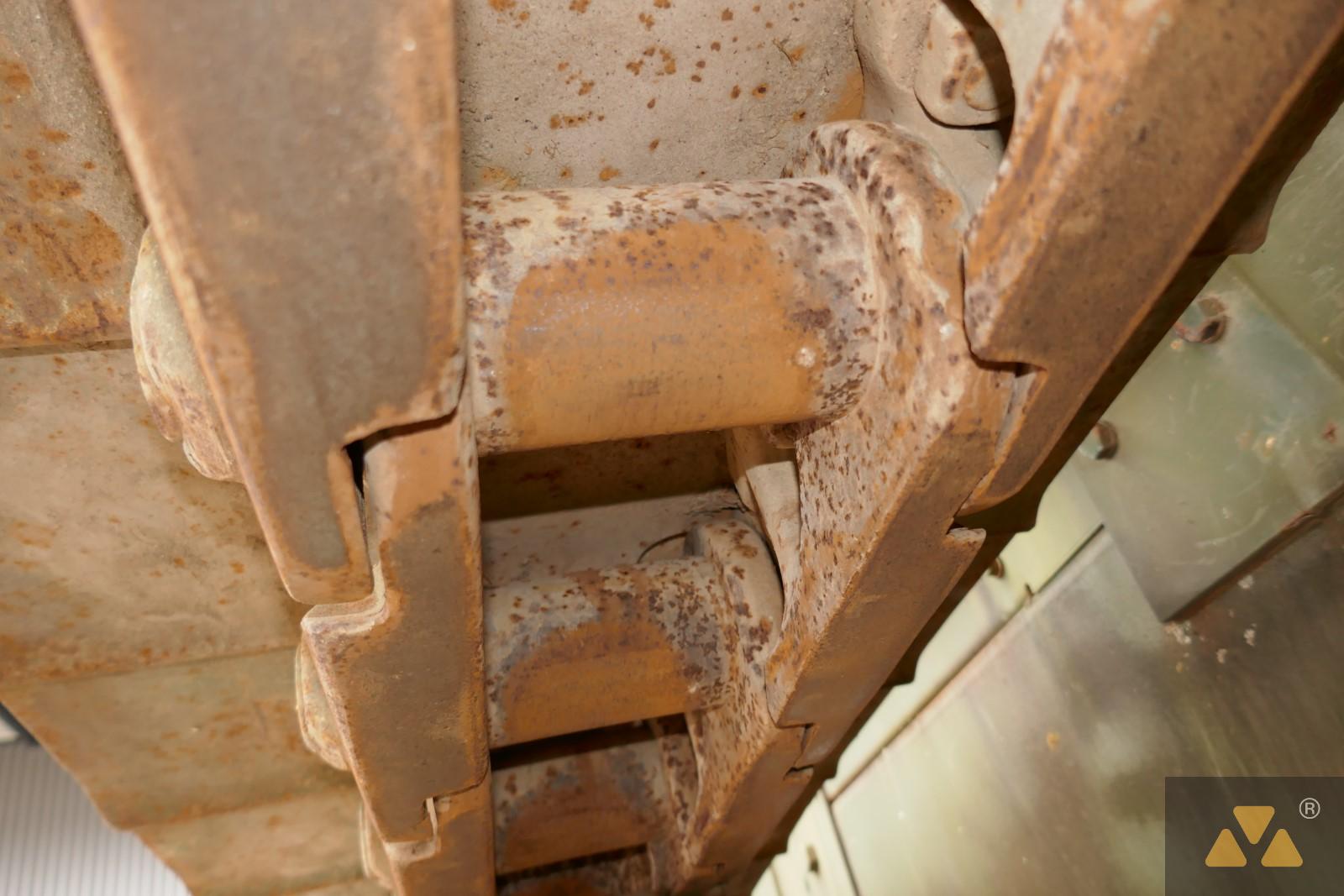 Delta Machinery | Caterpillar D7F Ex-army - Cat 3306DI - Ripper - Low ...