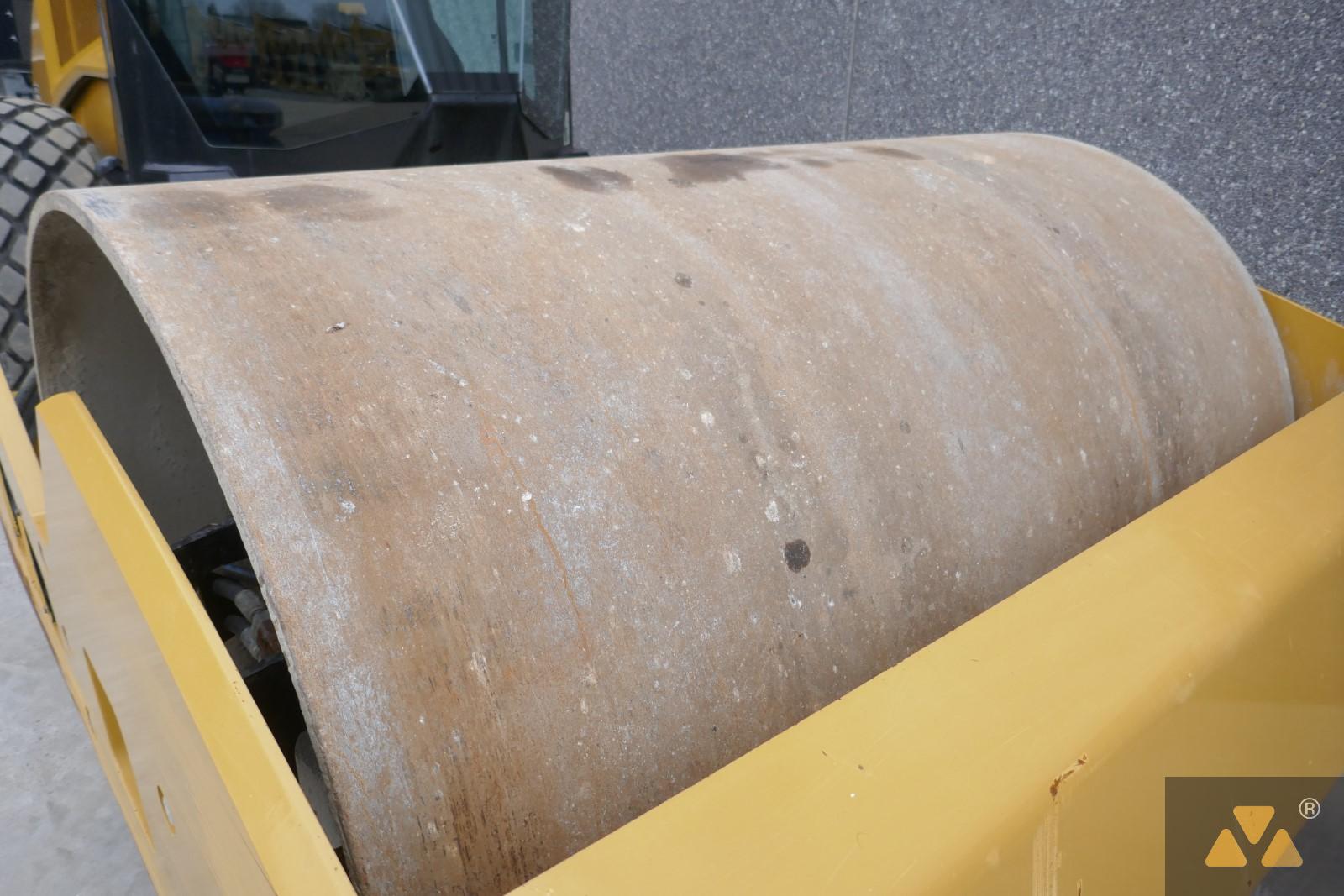 Delta Machinery | Caterpillar CS12GC - 12,609 Kg Operating weight - A/C ...