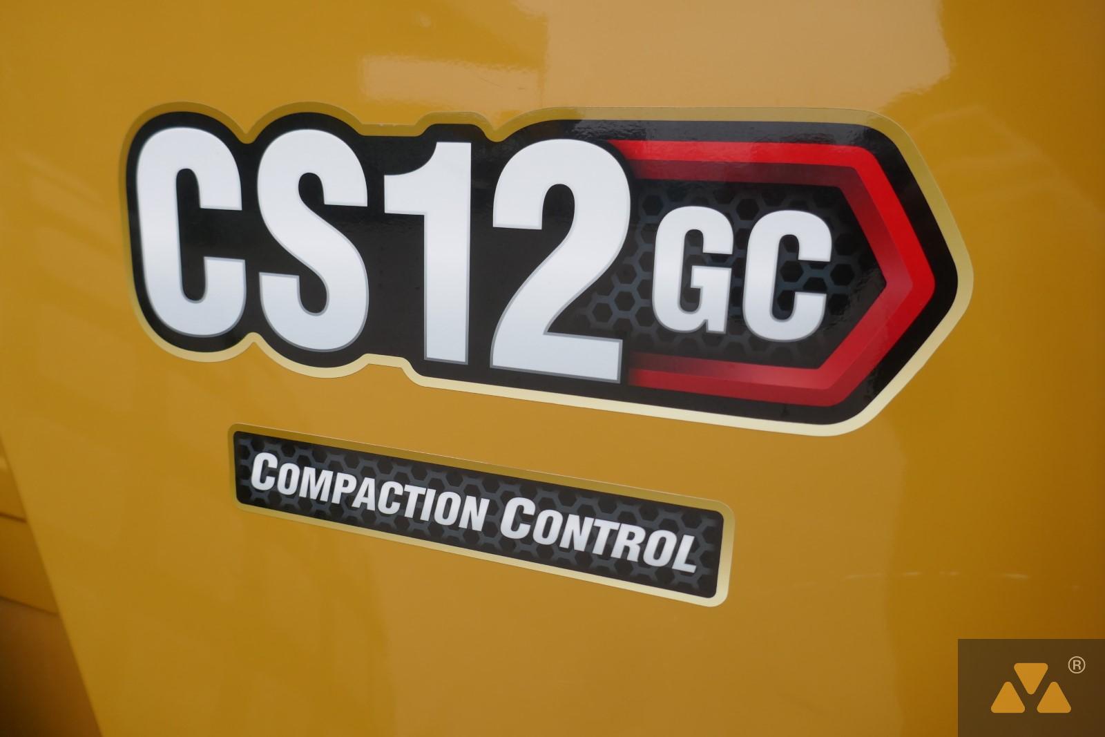 Delta Machinery | Caterpillar CS12GC - 12,609 Kg Operating weight - A/C ...