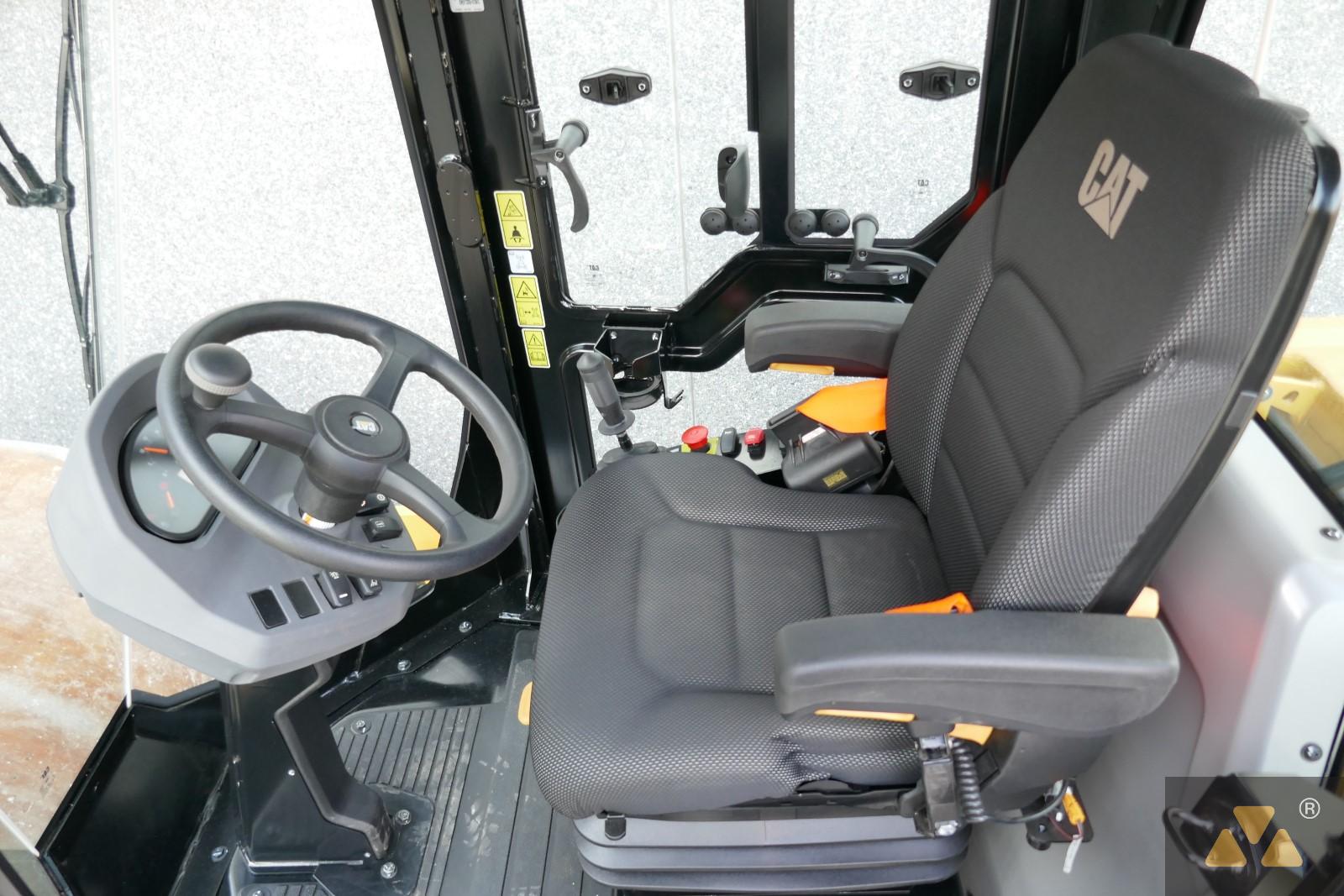 Delta Machinery | Caterpillar CS10GC - UNUSED - 10,449 KG - CE