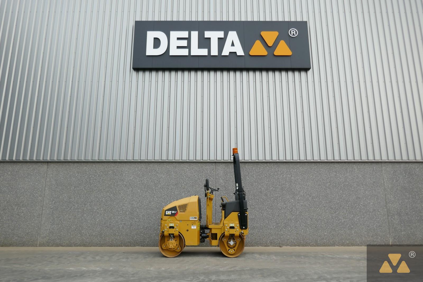 Delta Machinery | Caterpillar CB1.7 - 1,690 KG Operating weight - Low hours!