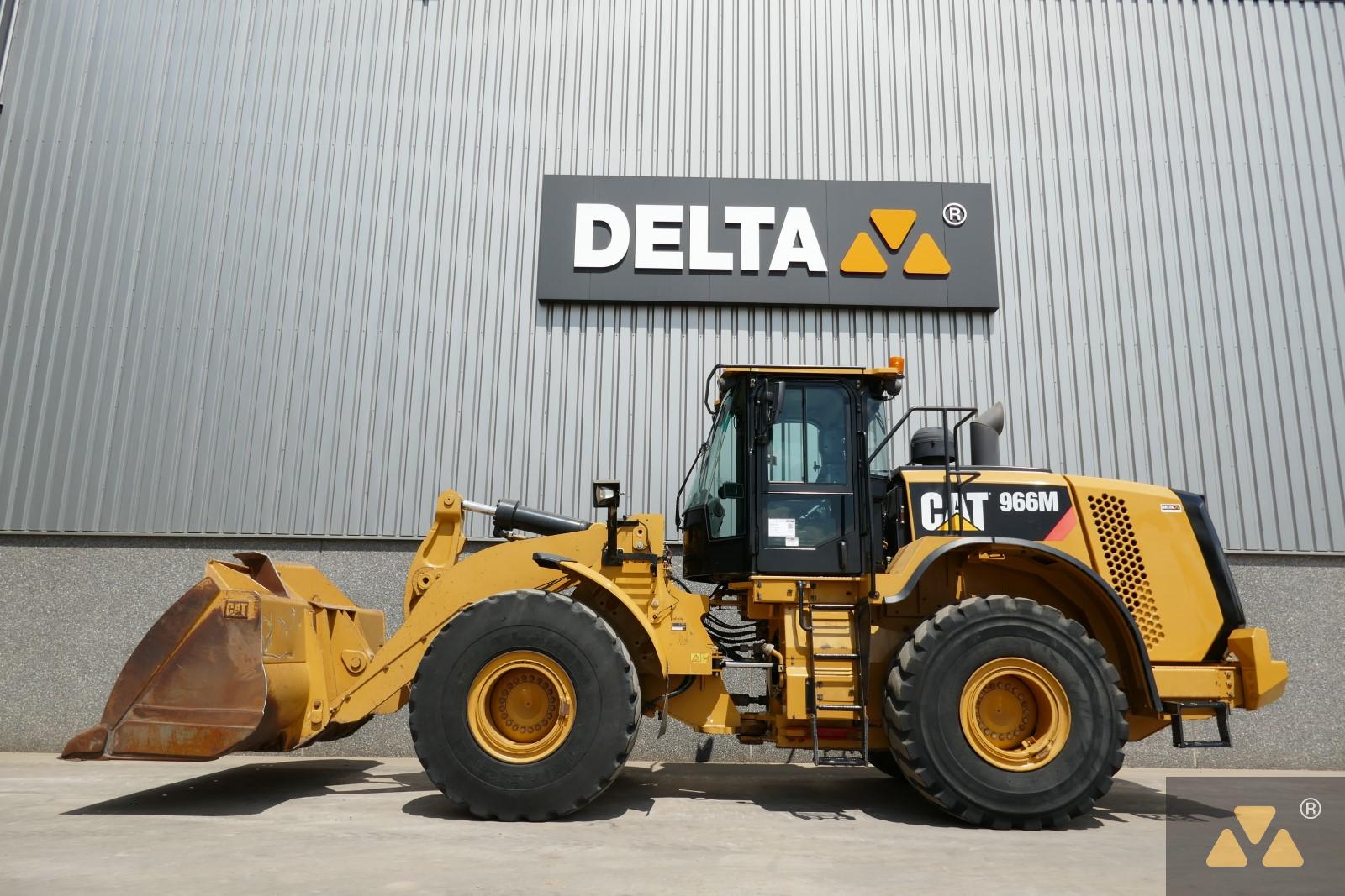 Delta Machinery | Caterpillar 966M - Made in Belgium - Central grease system