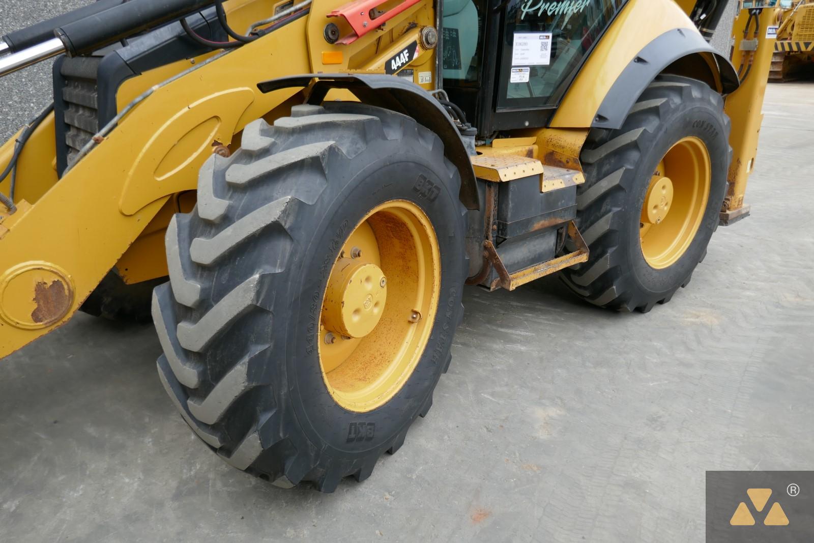 Delta Machinery | Caterpillar 444F - CE - Ride Control - Side shift ...