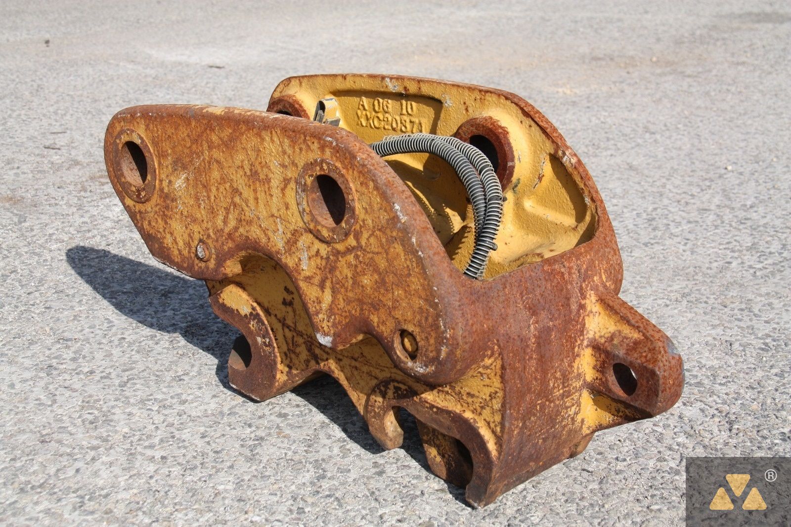 Delta Machinery | Caterpillar 312 Quick coupler