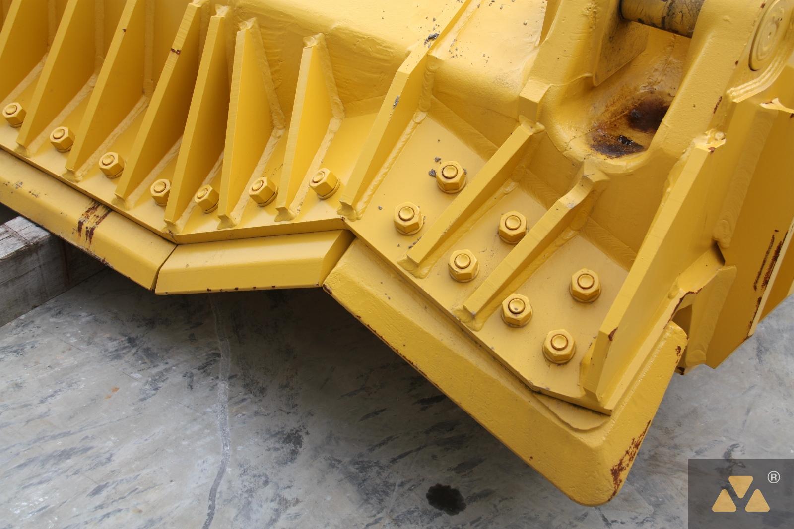 Delta Machinery | Komatsu Blade D155AX Sigma - New Genuine Komatsu - 9.4 M3