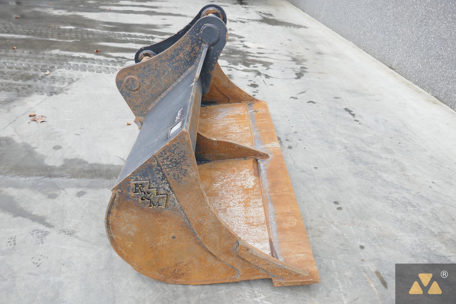 Delta Machinery | R and M Cat 336 Bucket - Cat DB Linkage