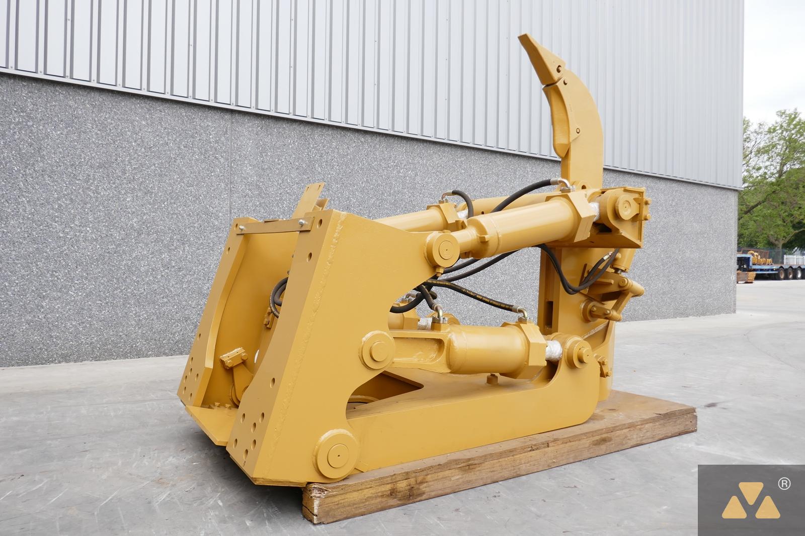 Delta Machinery | Caterpillar Ripper D8T - New