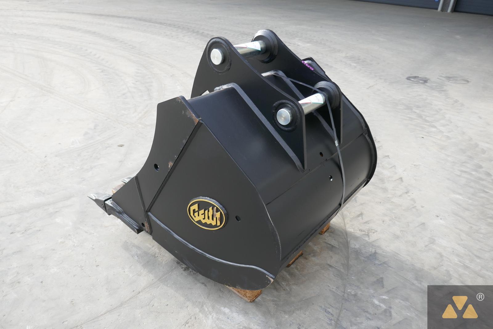 Delta Machinery | Geith Bucket 42" - NEW - 12-18 Ton excavator