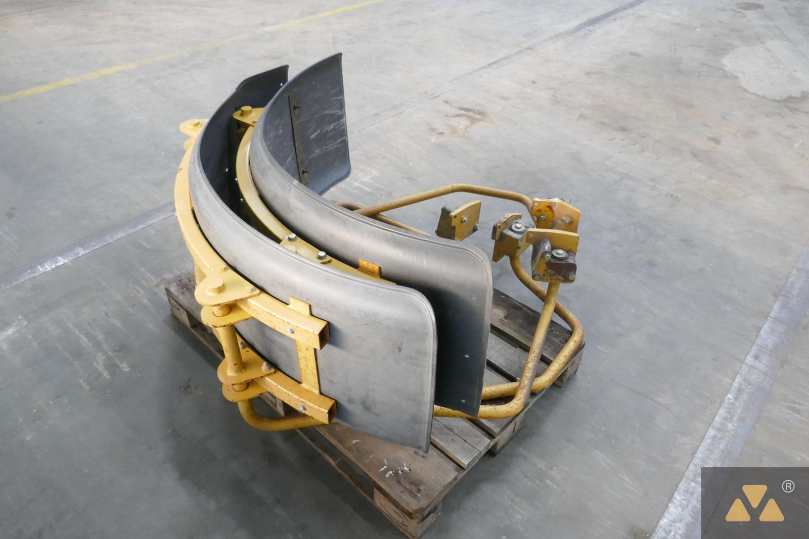 Delta Machinery | Caterpillar 140M Front fender set