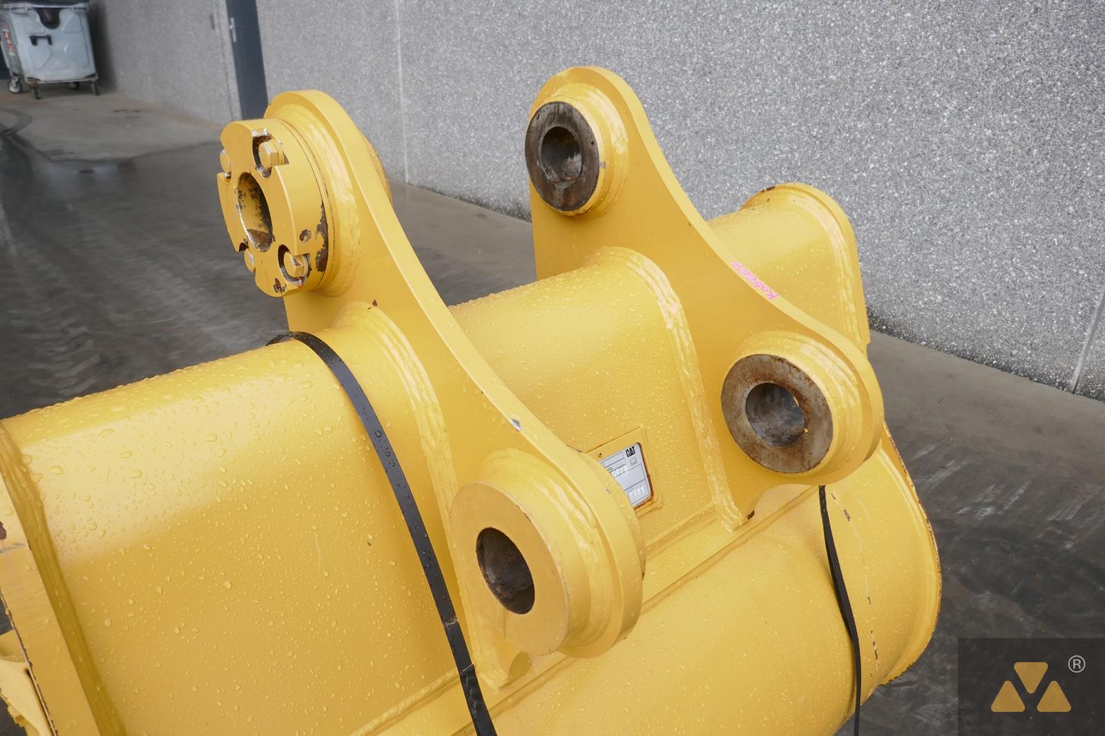 Delta Machinery | Caterpillar 320 Bucket - New Original Caterpillar!