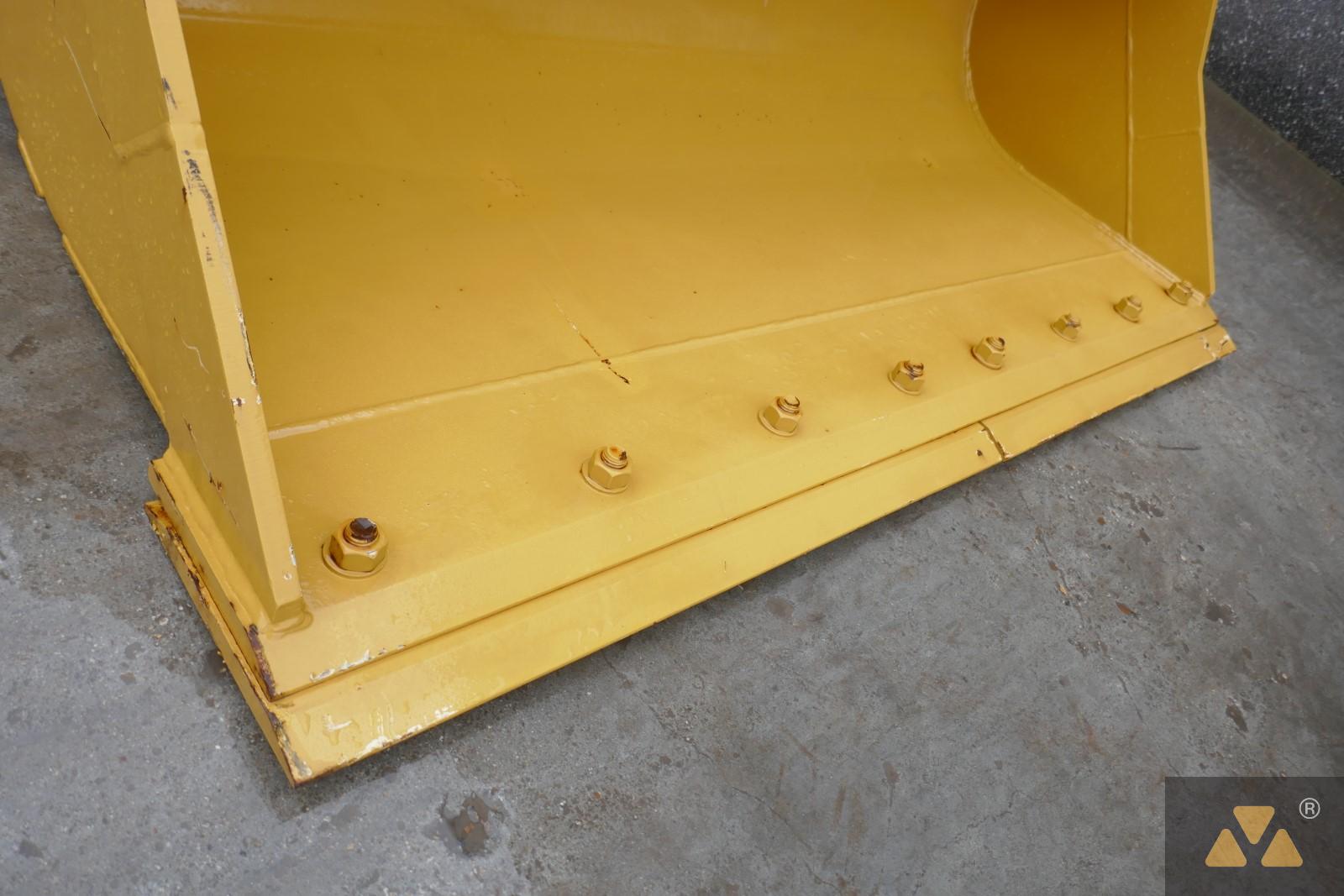 Delta Machinery | Caterpillar 315 Bucket - New Original Caterpillar!