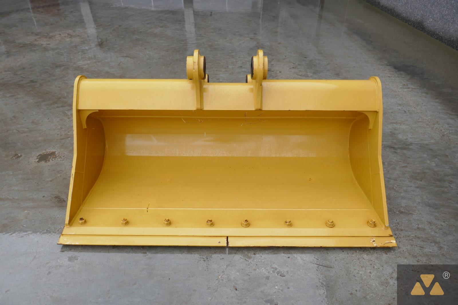 Delta Machinery | Caterpillar 315 Bucket - New Original Caterpillar!