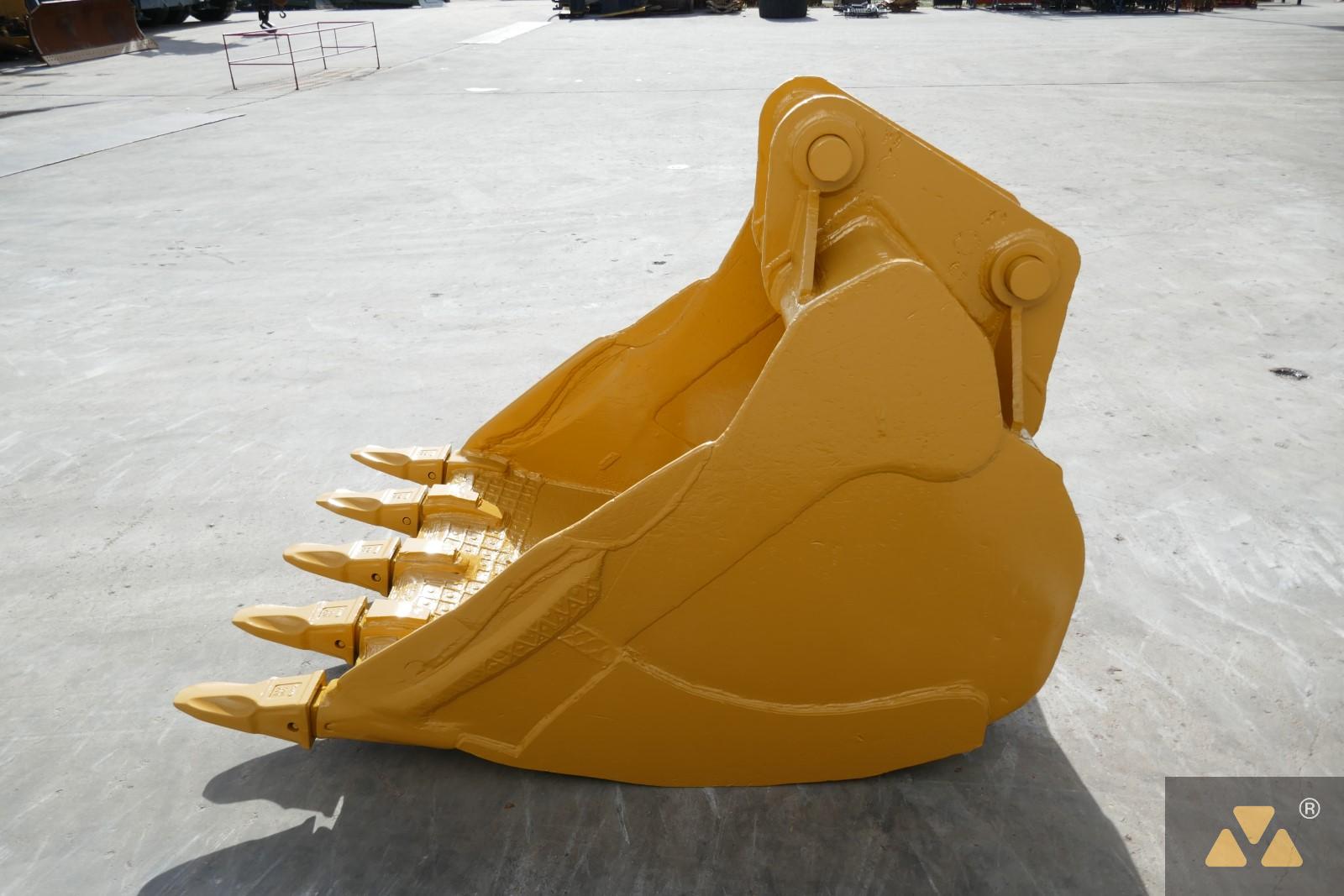 Delta Machinery | Caterpillar 330 Bucket - Heavy Duty Rock Bucket